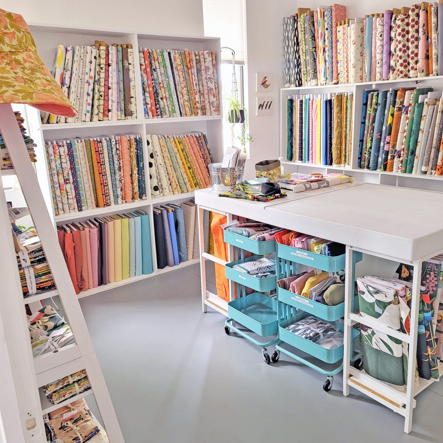 Fabricworm – Modern Fabrics for Modern Sewists!